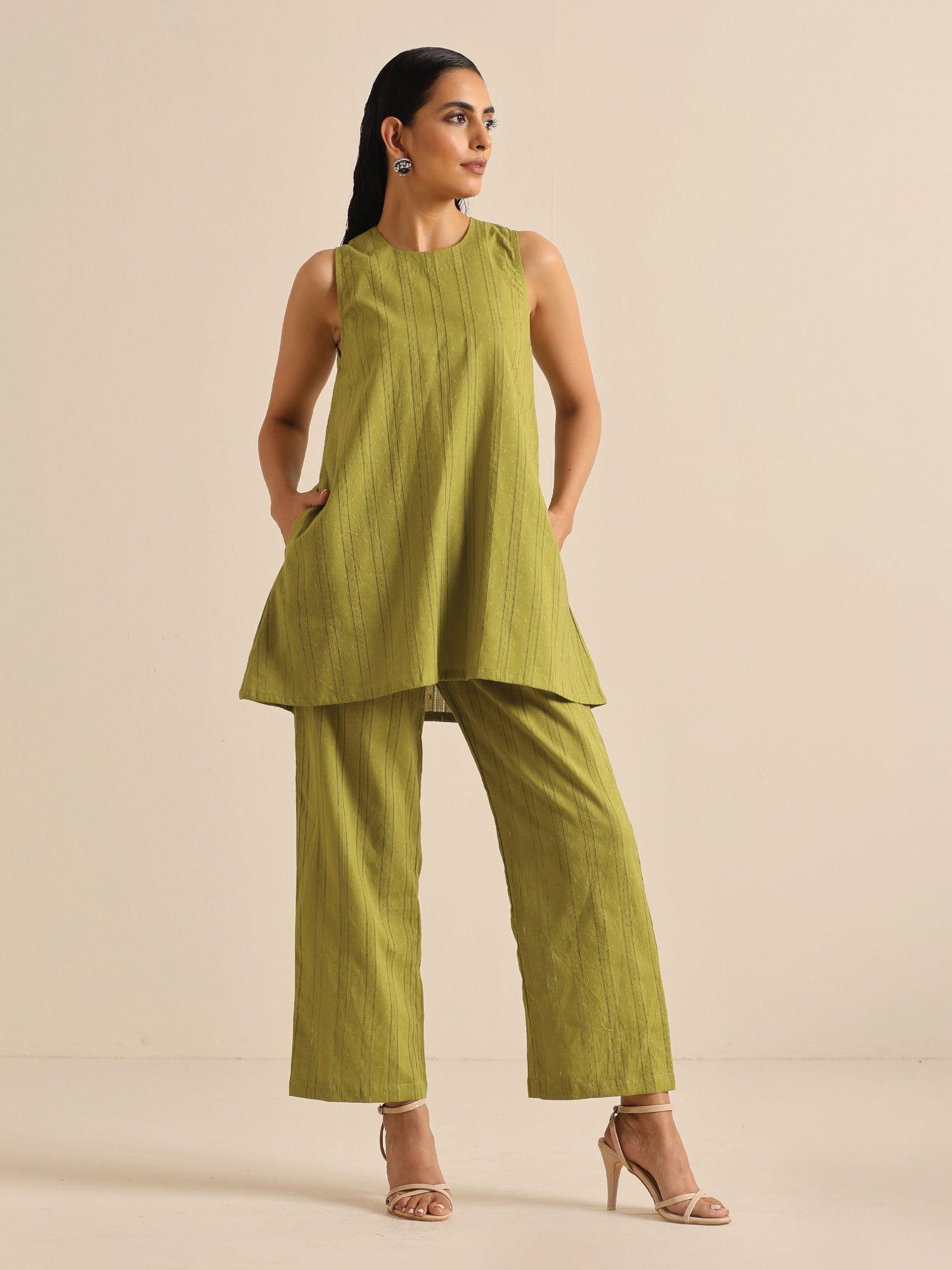 Green Dobby Sleeveless Co-Ord Set – trueBrowns